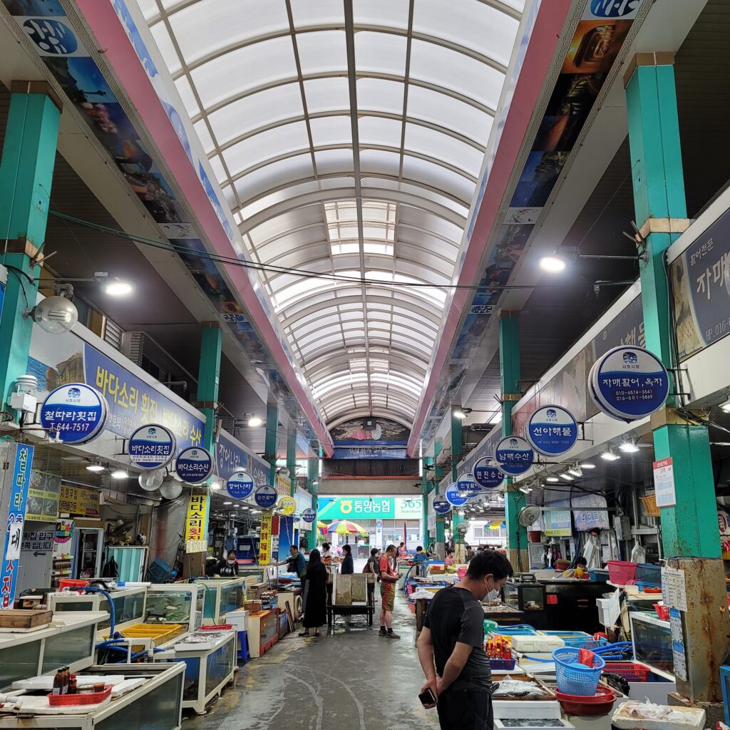 Tongyeong Seoho Market - (주)필터테크